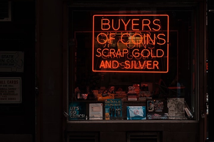 Opening a Pawn Shop: 7 Things You Should Know – Take It Personel-ly