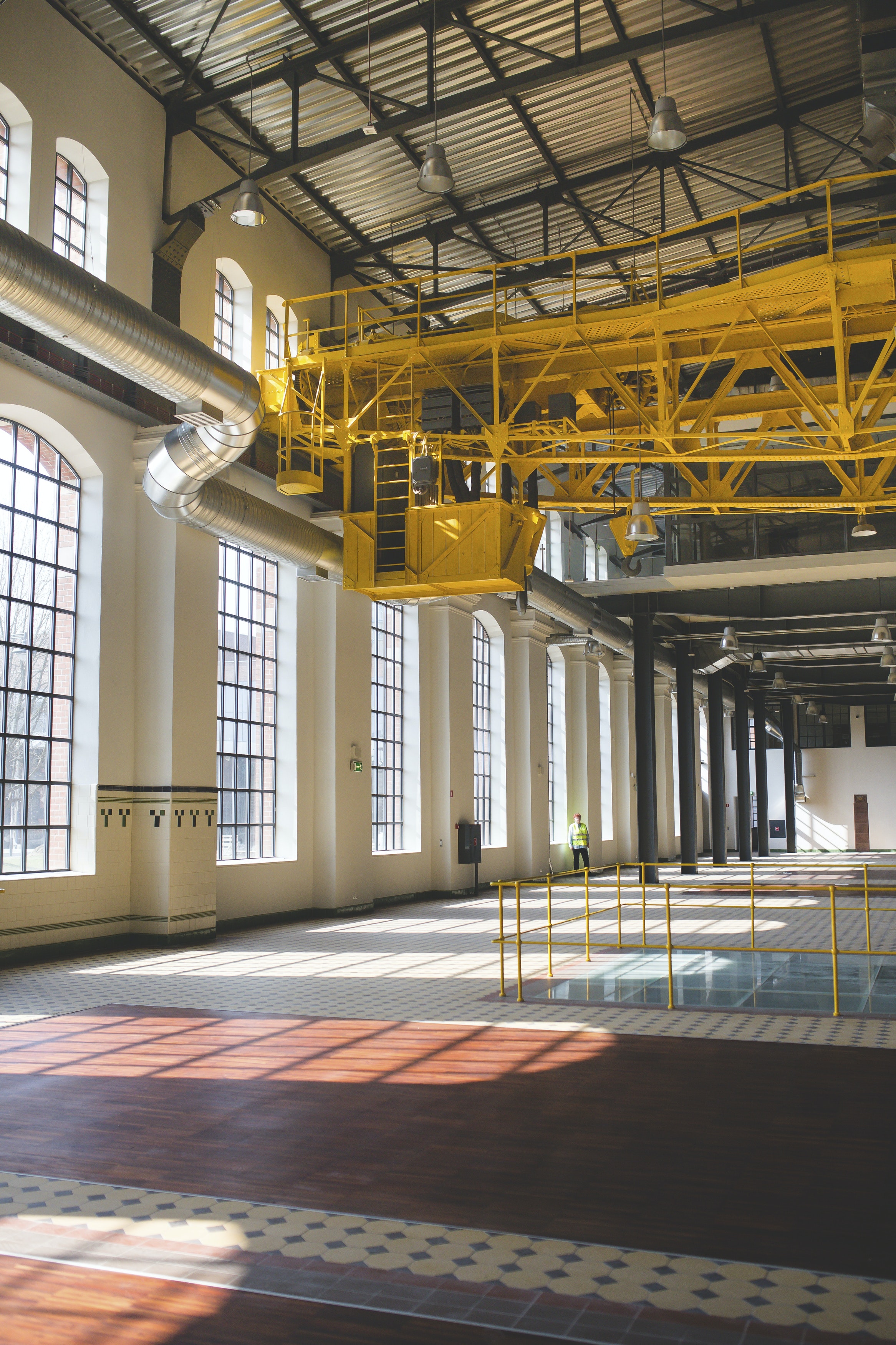 How to Properly Clean the Flooring for Your Production Plant – Take It ...